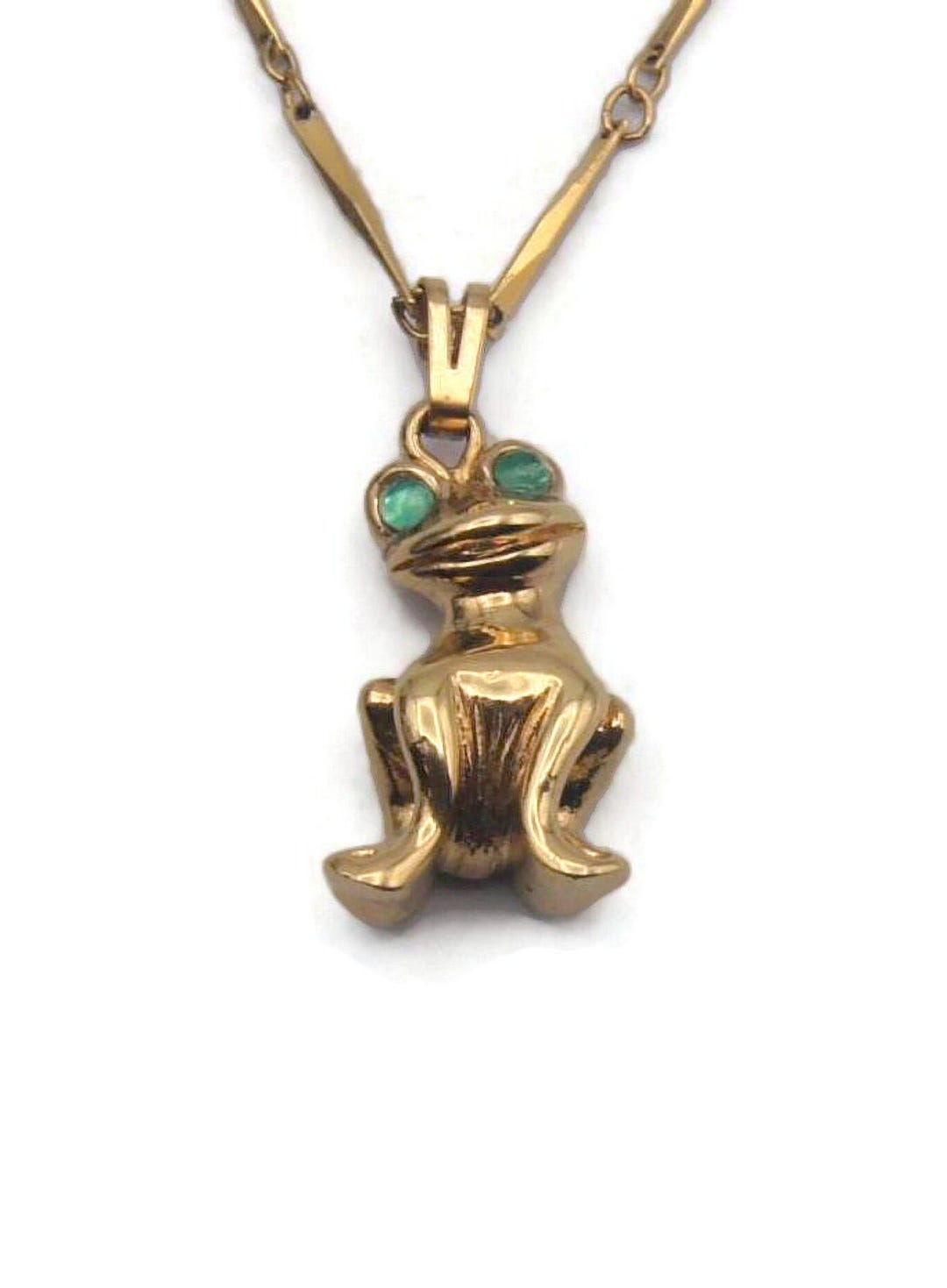 Monet Green Eyed Frog Pendant Necklace, Vintage Gold Tone With Green ...