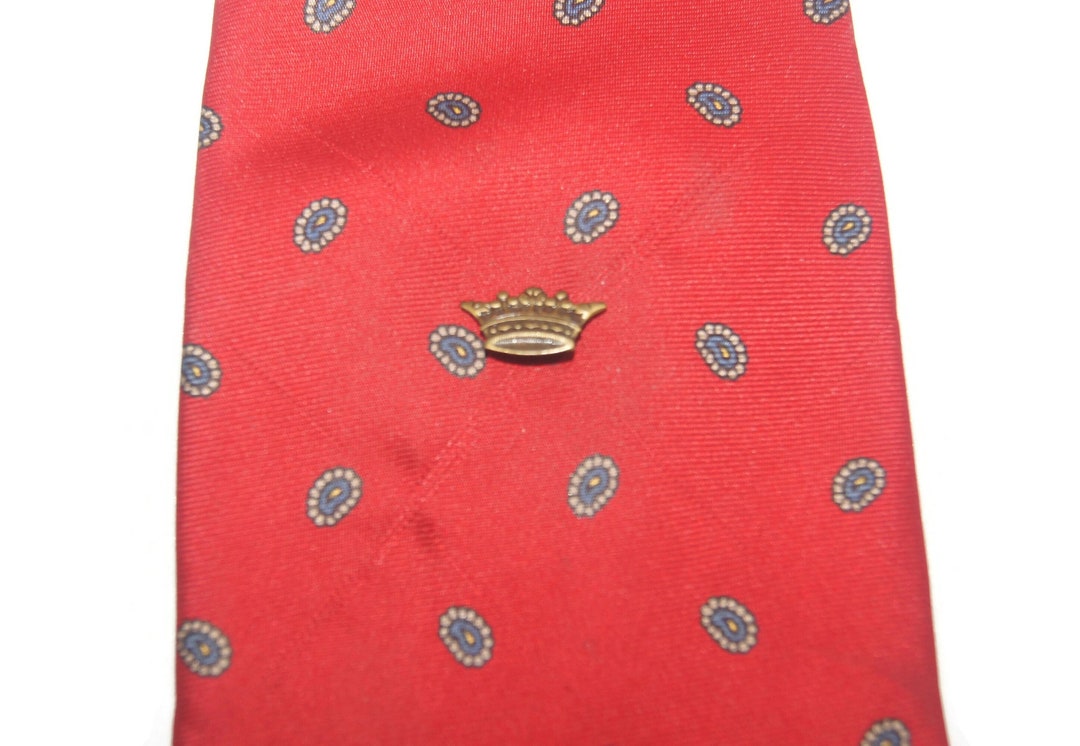 Vintage Antiqued Gold Tone Crown Tie Tack With Chain. Royal Crown, King ...