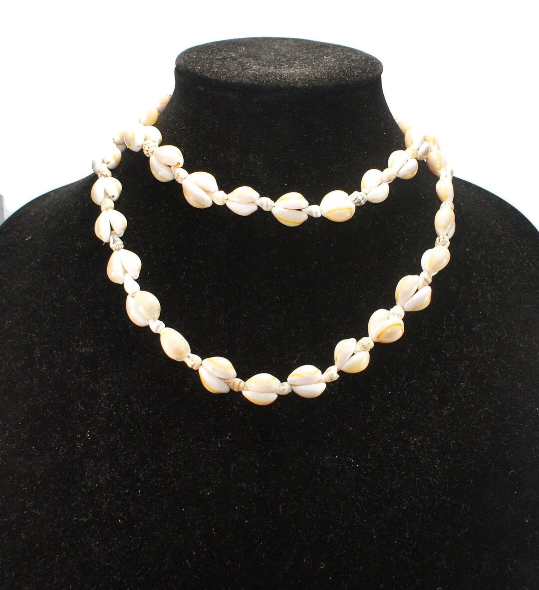 Vintage Handmade Pink Hawaiian Cowrie and Cone Shell Necklace. - Etsy