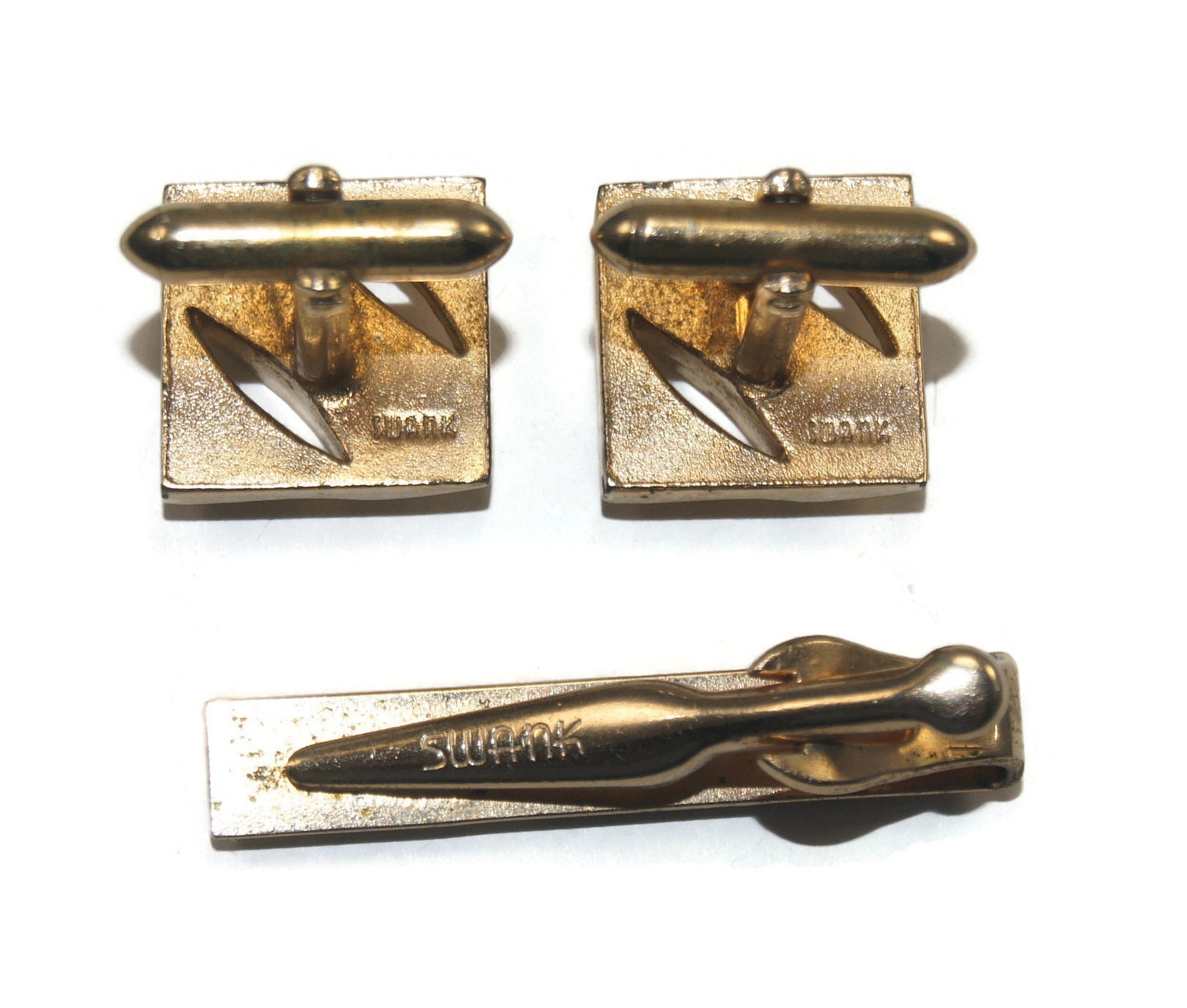 Vintage Swank Textured and Smooth Gold Tone Square Cuff Links and ...