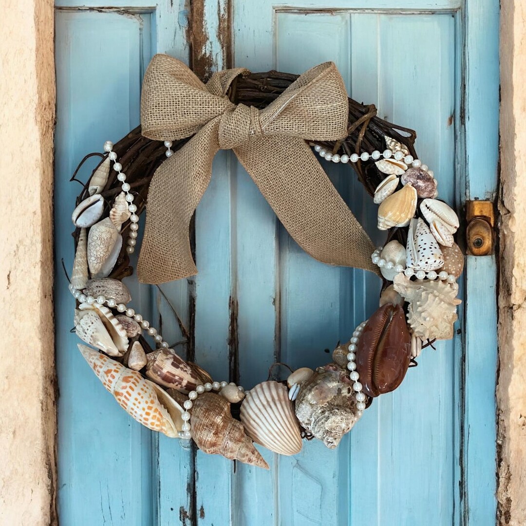 Beachy Wreath With Seashells and Faux Pearls for Christmas or Year ...