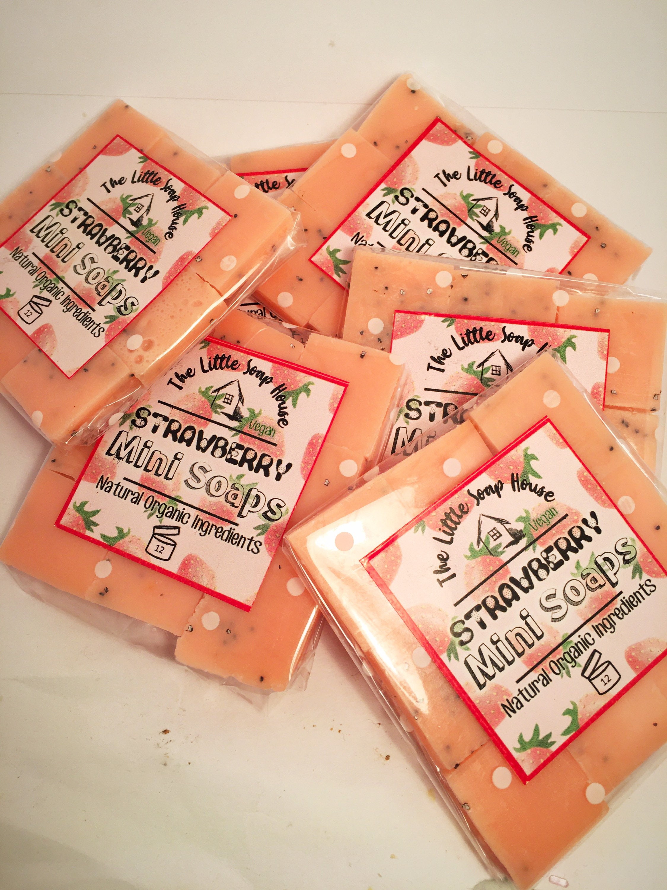 Strawberry mini soap sachets / shea butter infused | Etsy