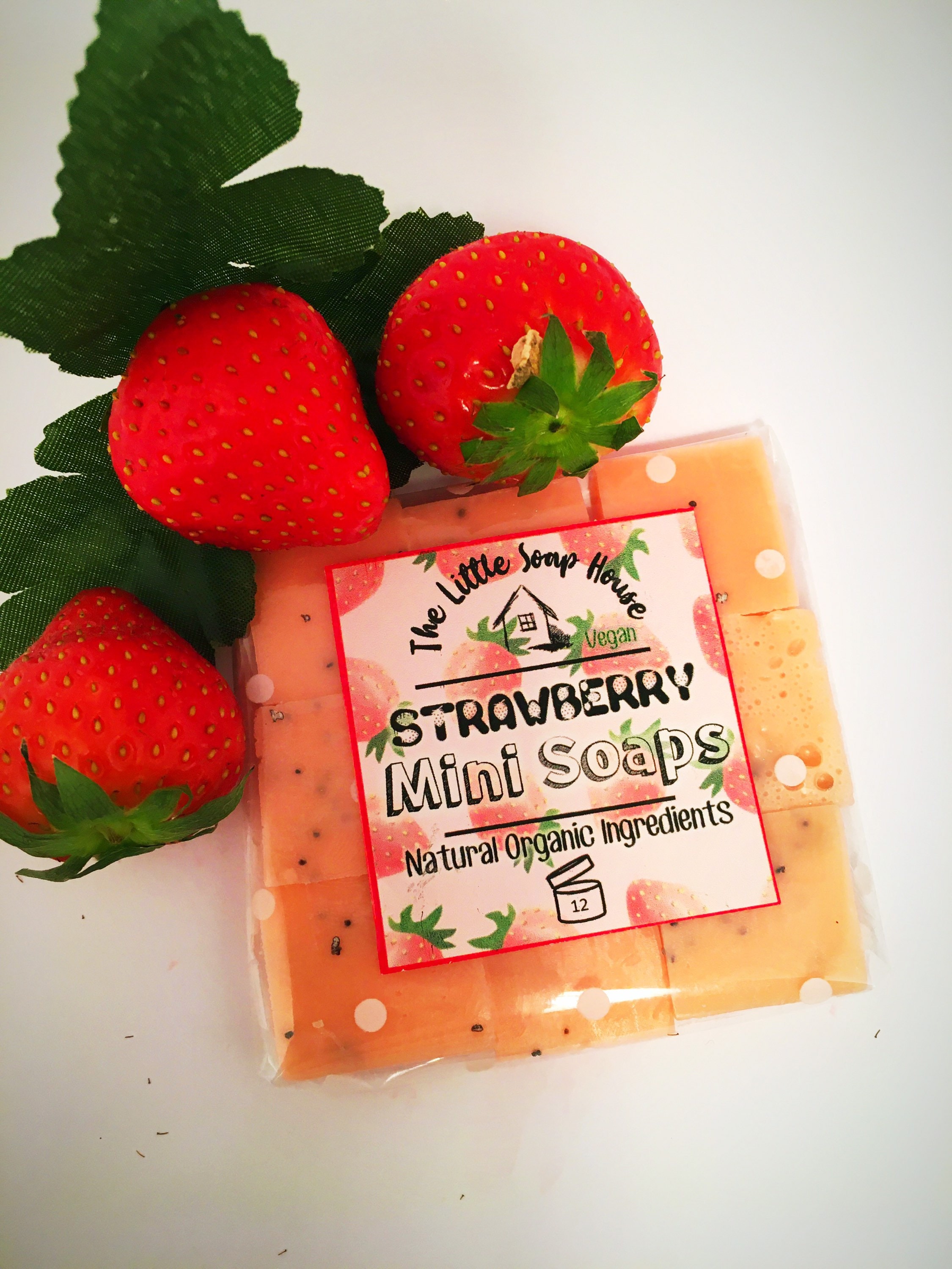 Strawberry mini soap sachets / shea butter infused | Etsy