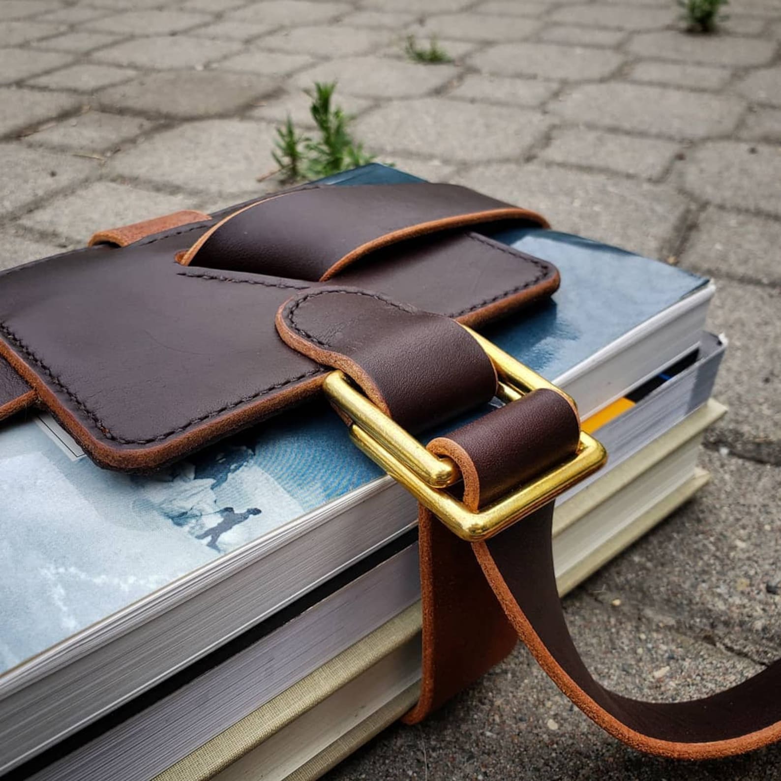Leather Book Strap Carrier: Extra Large Textbook Belt - Etsy