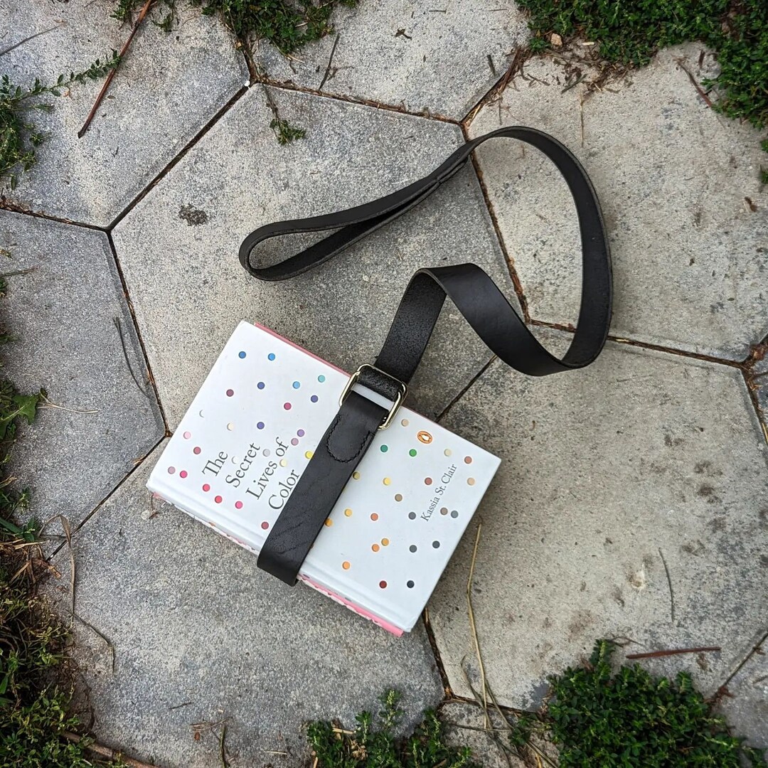 Leather Book Belt the Byron Classic Style in Black - Etsy