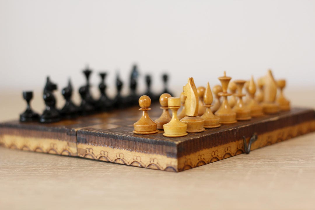 Vintage Chess Set, Small Travel Chess Game, Travel Chess, Wooden Chess ...