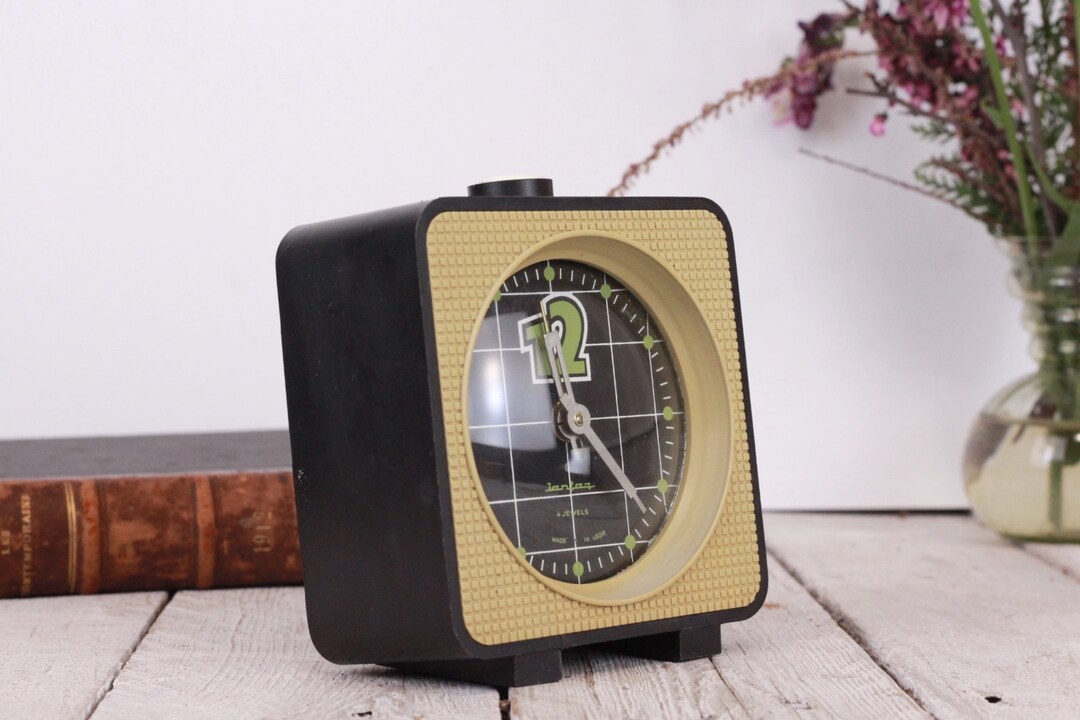 Vintage Alarm Clock Jantar, Soviet Desk Clock, Old Alarm Clock, Working ...