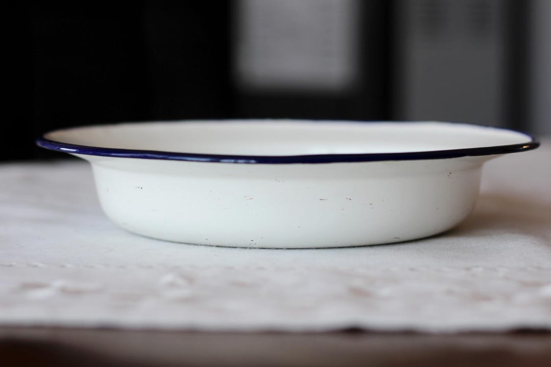 Vintage White Enamel Tray: 1970s Kitchen Dish - Etsy