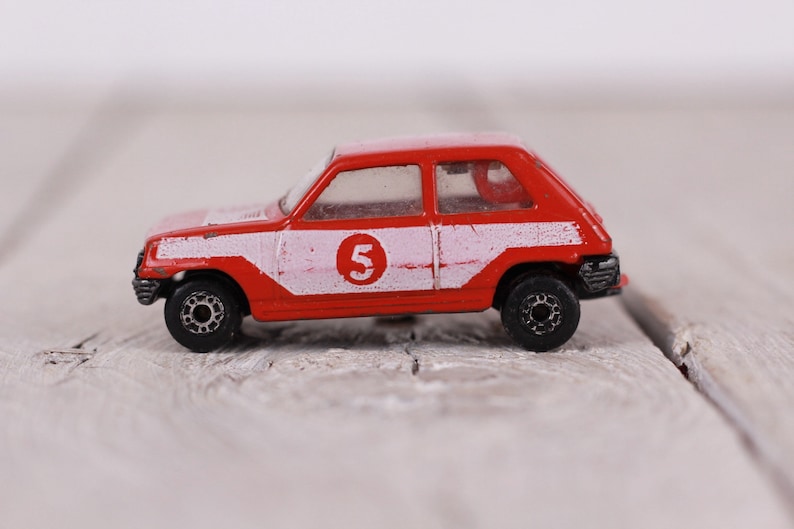 Matchbox Superfast No 21 - Renault 5tl Matchbox Made in Bulgaria 1973 ...