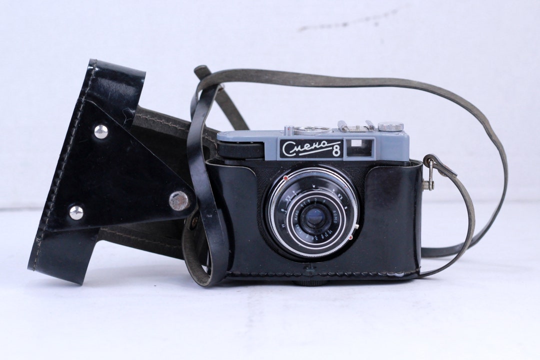 Vintage Smena 8 Camera Lomo 35mm, Film Viewfinder Camera, Black and ...