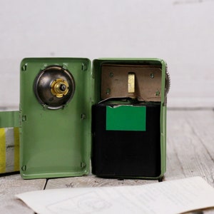 Military Torch in Original Box Military Flashlight 2 Colors Flashlight ...