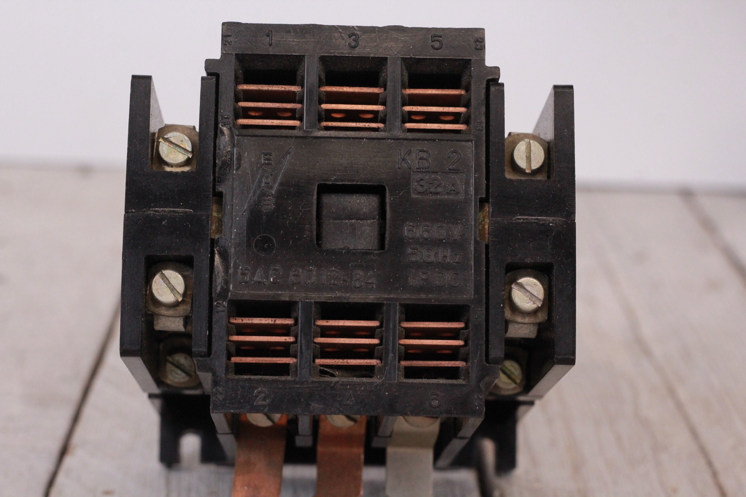 Vintage Switch 3 Pole Disconnect With Magnit Connectors Steampunk ...
