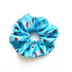 Gore Halloween Scrunchie - Creepy Eyes Bloody Hands Print Scrunchie ...