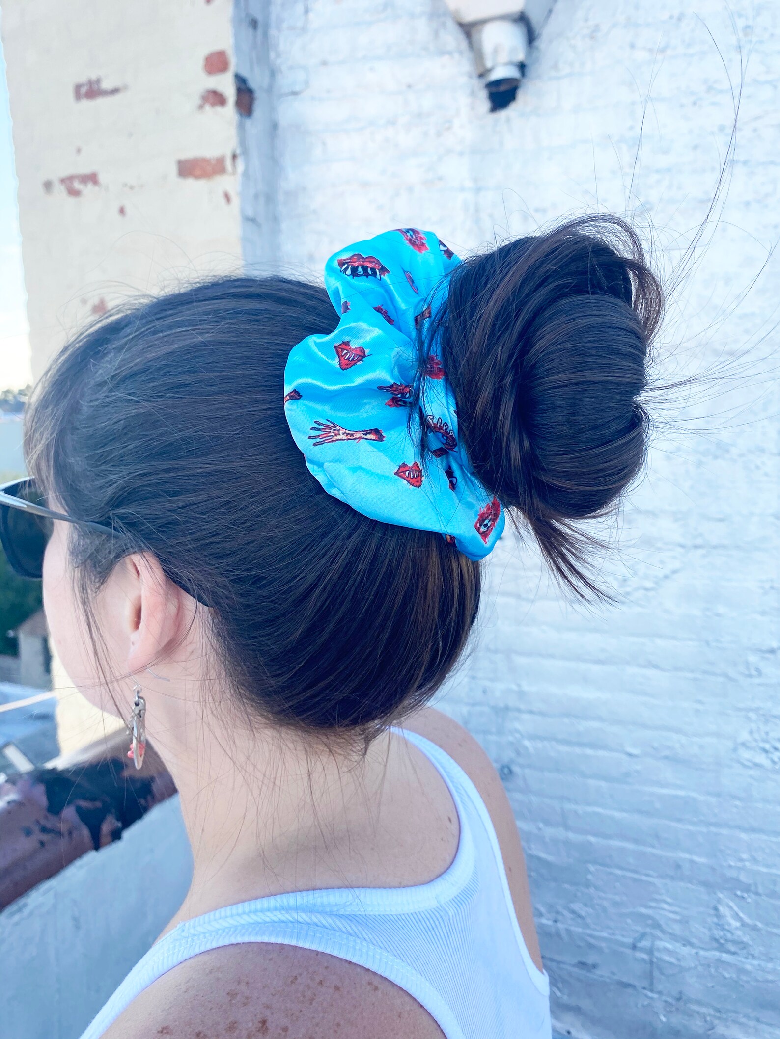 Gore Halloween Scrunchie - Creepy Eyes Bloody Hands Print Scrunchie ...