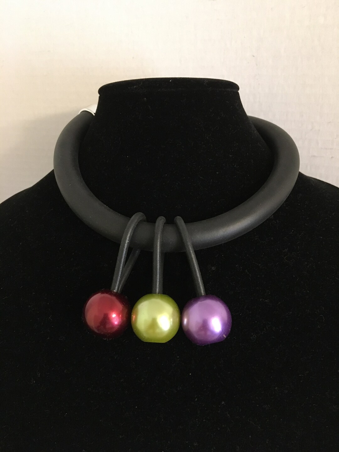 Large Versatile, Vibrant Foam Rubber Large Choker With Large Acrylic ...