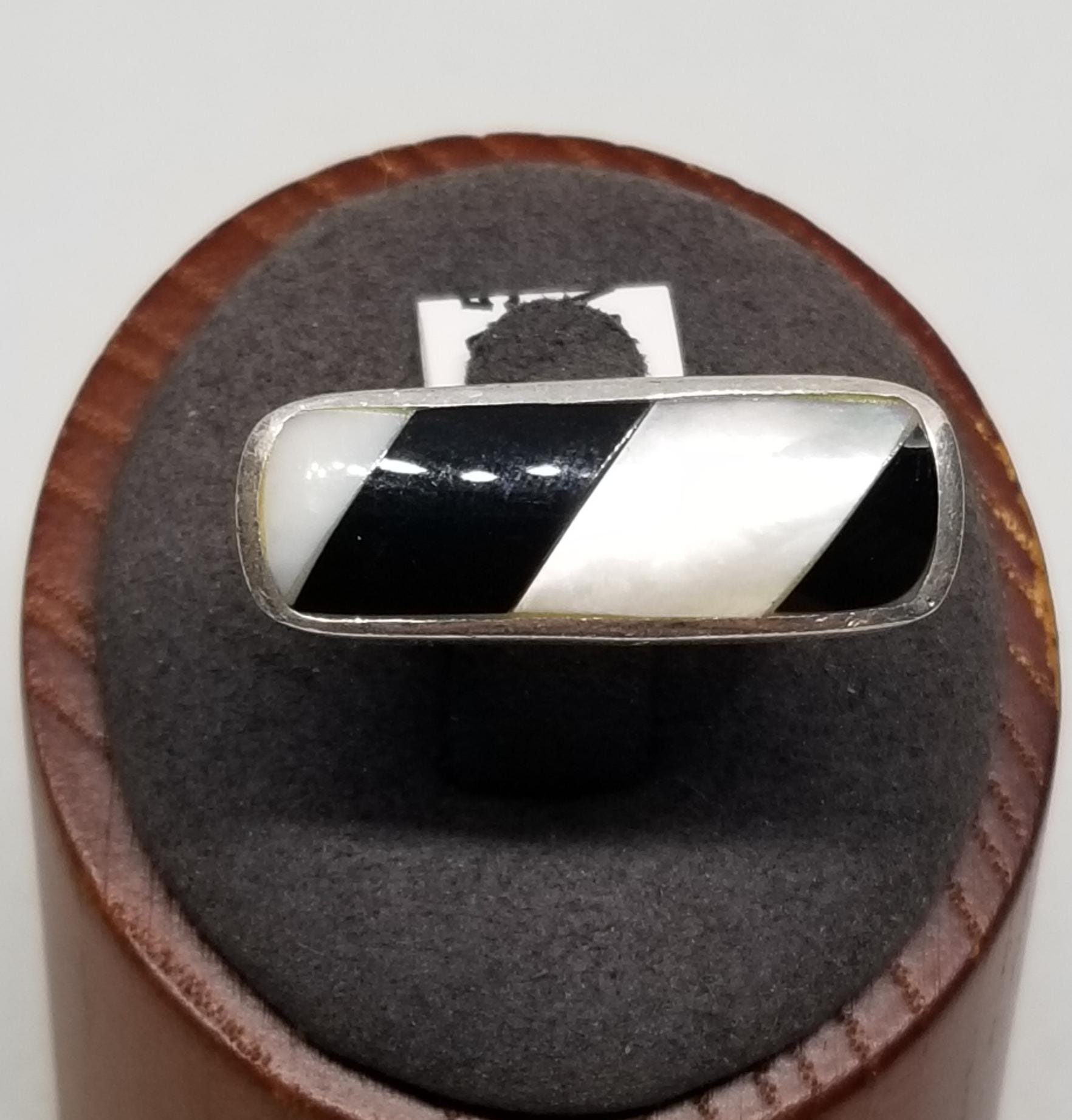 FA5903 Vintage Sterling With Inlayed Mother of Pearl and FA5903 Vintage Sterling With Inlayed Mother of Pearl and