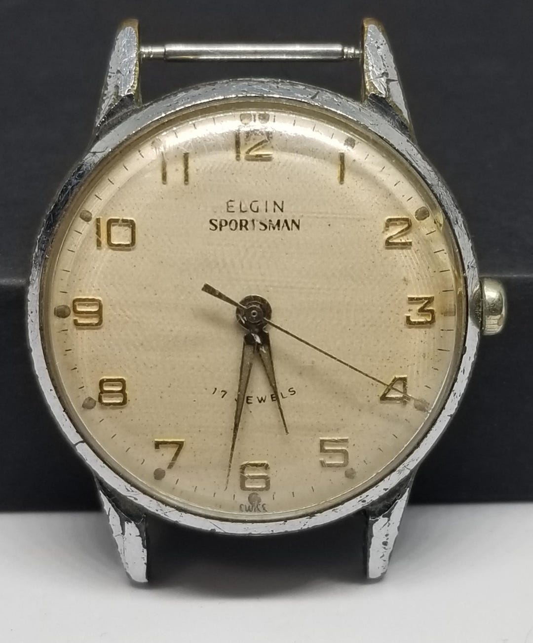 J0082 Swiss Elgin Sportsman Wrist Watch, Cal 823, 17 Jewels, Working ...