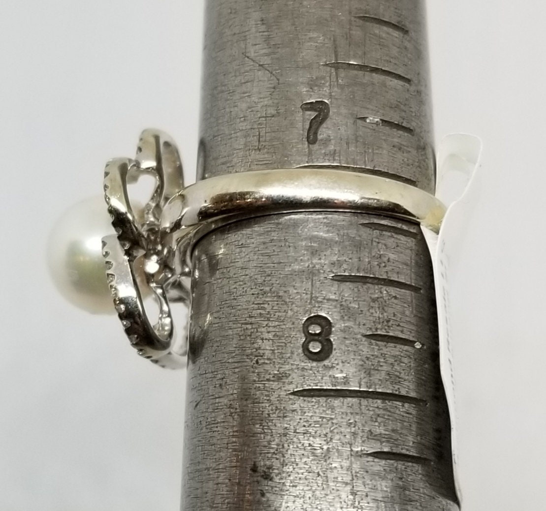 Z688 Vintage 14K White Gold Pearl & Diamond Ring, Size 7.25 Z688 Vintage 14K White Gold Pearl & Diamond Ring, Size 7.25