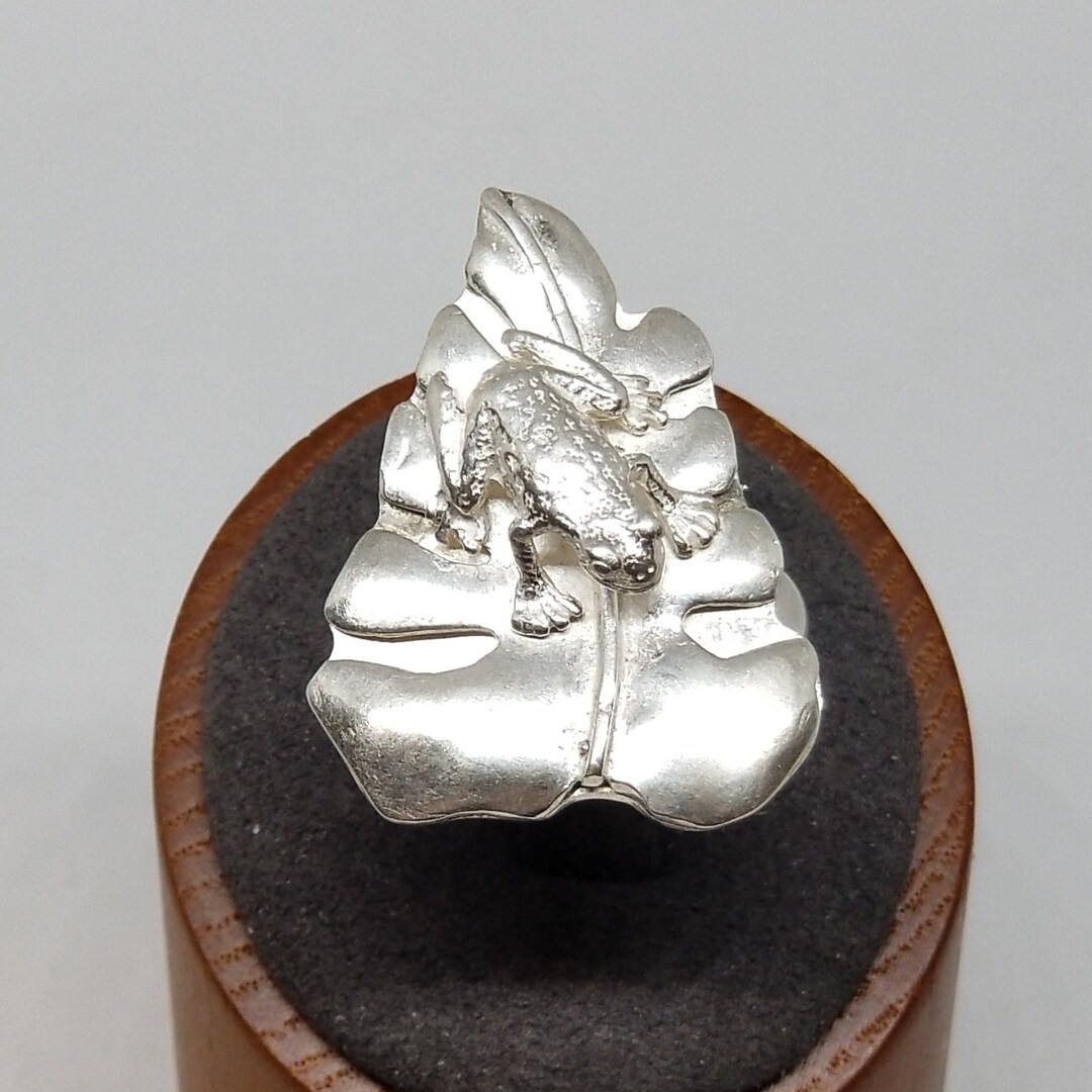 FA4702 Vintage Sterling Tree Frog Ring, Size 9. - Etsy