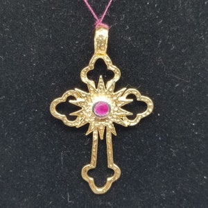 Z1896 Vintage 18K Yellow Gold Ruby Cross Pendant. - Etsy
