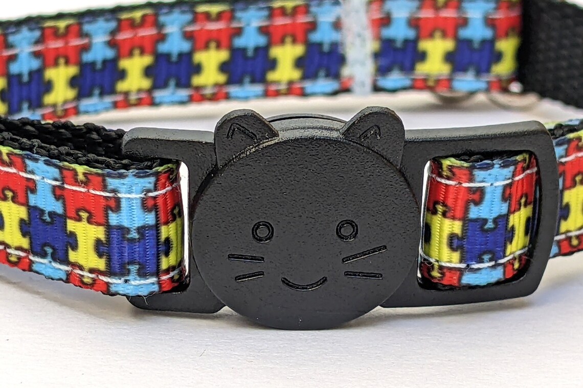Jigsaw Puzzle Cat Collar - Colorful Autism Awareness Pattern ...