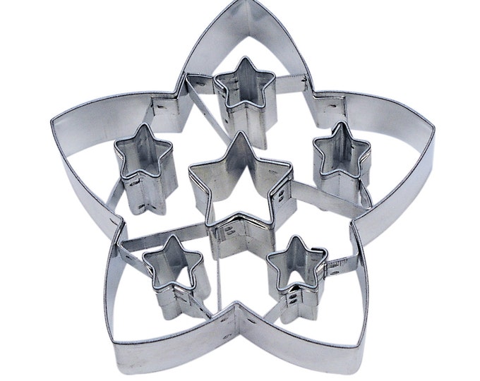 STAR COOKIE CUTTER 3 W/cutouts - Etsy