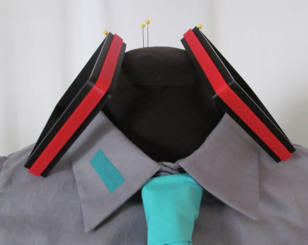 Vocaloid Hatsune Miku Hair Accents Square Black and Red Cosplay Costume ...