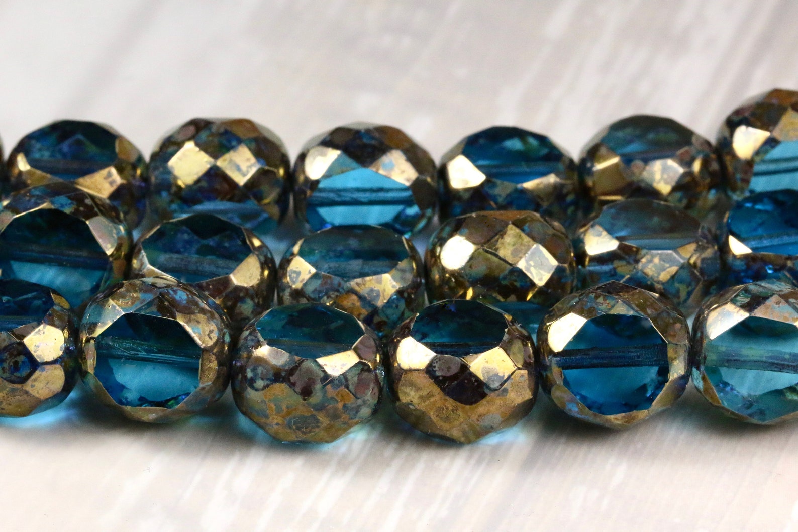Sliced Classic Cut Czech Fire Polish Bead - 2pcs Facetted 12mm Round ...