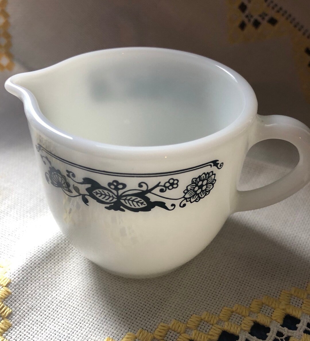 Vtg Pyrex Creamer Old Time Blue - Etsy