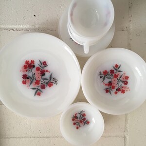 Fire King Floral Primrose Pattern Dishware 5 Piece Set - Etsy