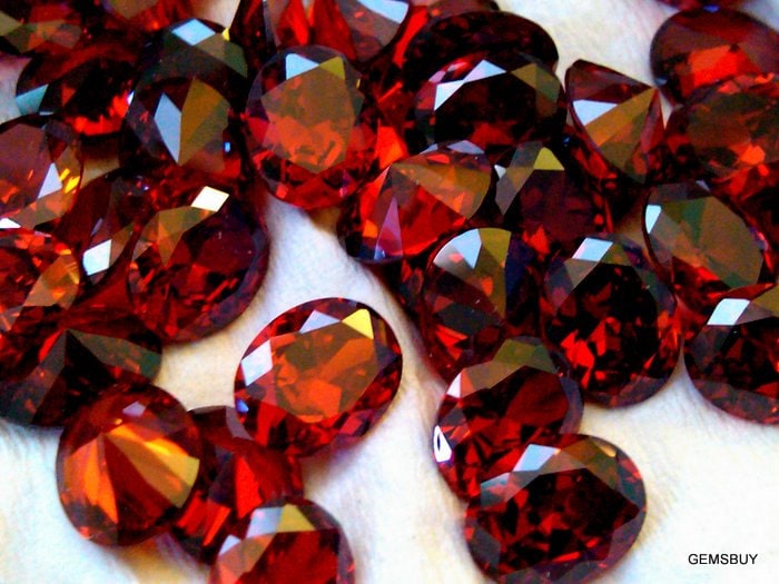 5 piezas 7x9mm granate rojo facetado piedra preciosa ovalada | Etsy