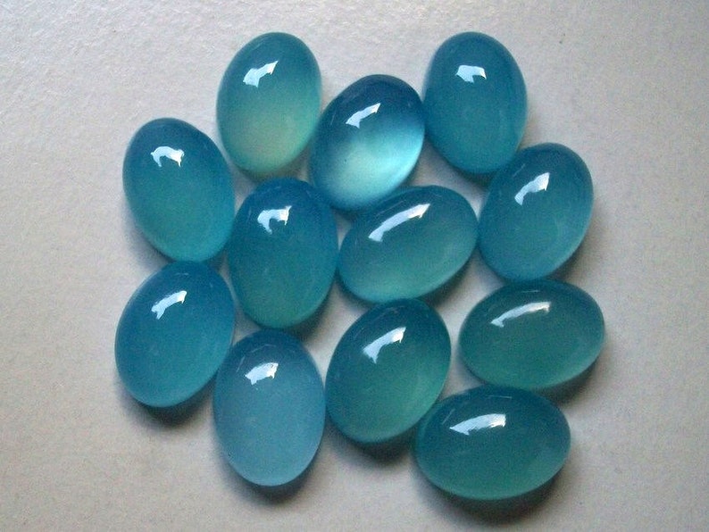 Blue Chalcedony Oval Cabochon Gemstone (10x14mm) - Etsy