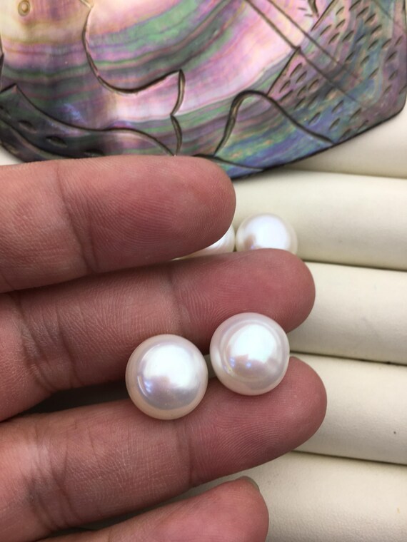 14mm pearl stud earrings store