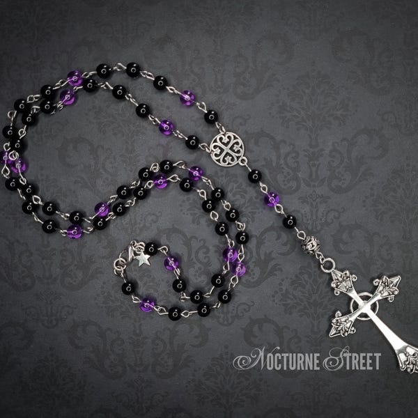 Goth Necklace - Etsy