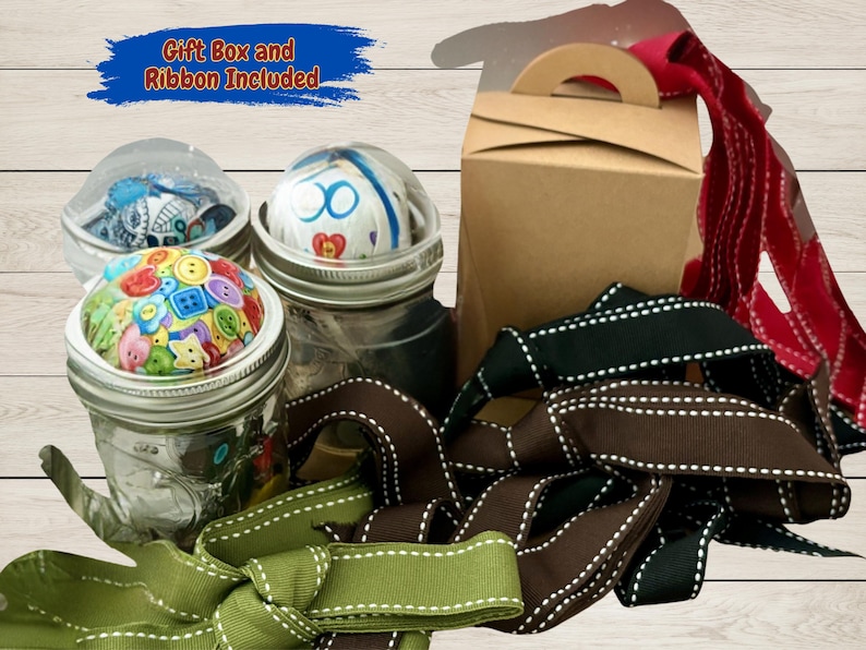 Sew in Style With This Mason Jar Sewing Kit - Practical Gift for Sewing ...