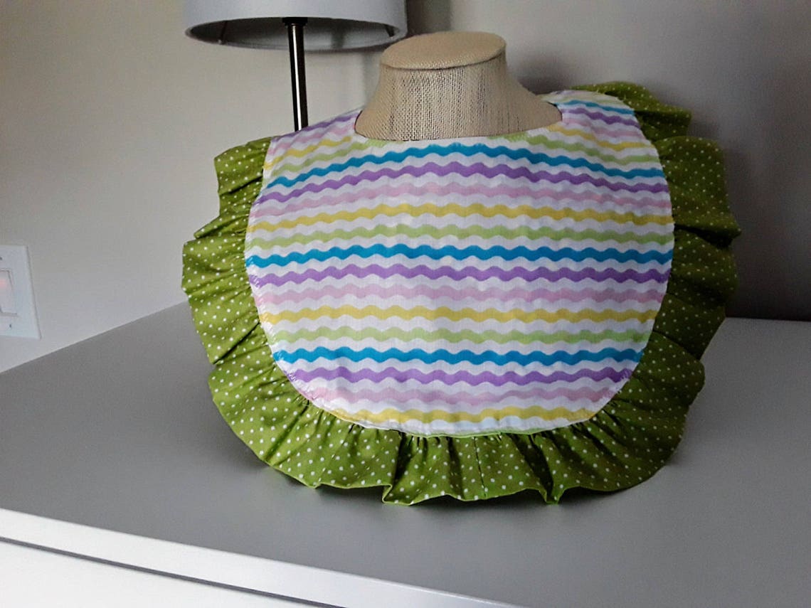 Ruffled Bib for Baby Girls / Reversible Bib With Ruffles / - Etsy