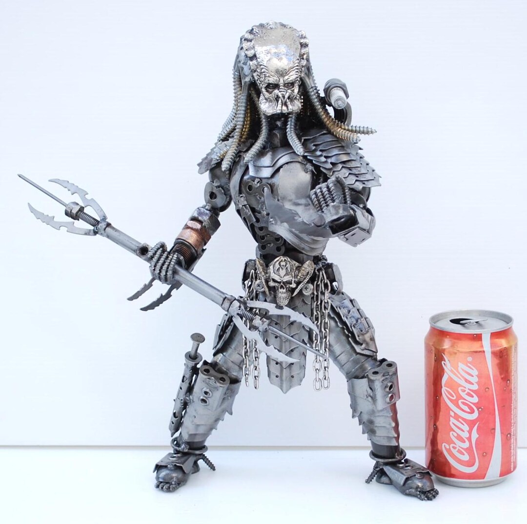 Predator Inspired (a3/b) Scrap Metal Model, Gifts for Boy Friend, Gift ...