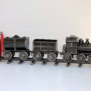 Classic Train Scrap Metal Sculpture, Handmade Gift ,home Decoration ...