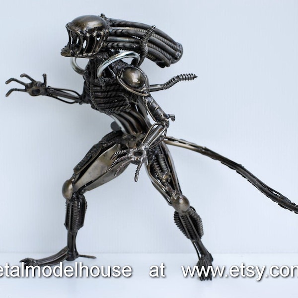 Scrap Metal Alien Sculpture - Etsy