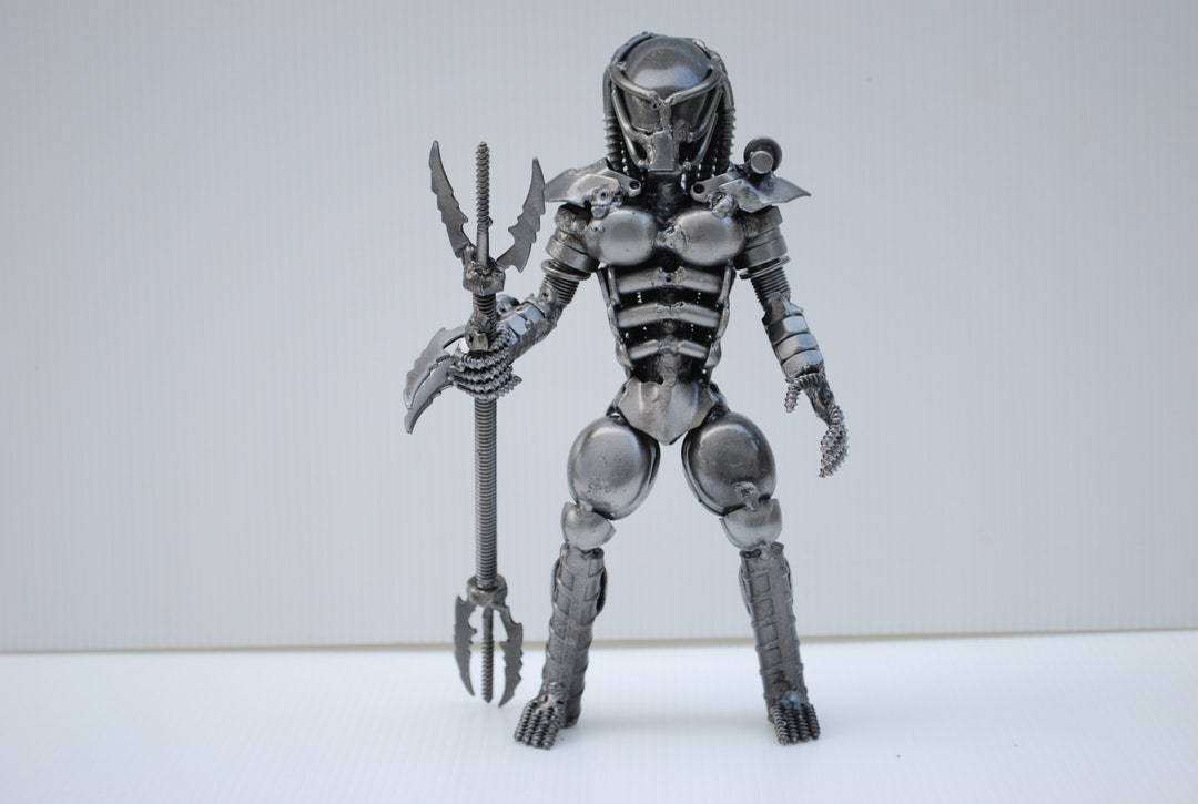 Predator Inspired Scrap Metal Sculpture, Recycled Scrap Metal Model ...
