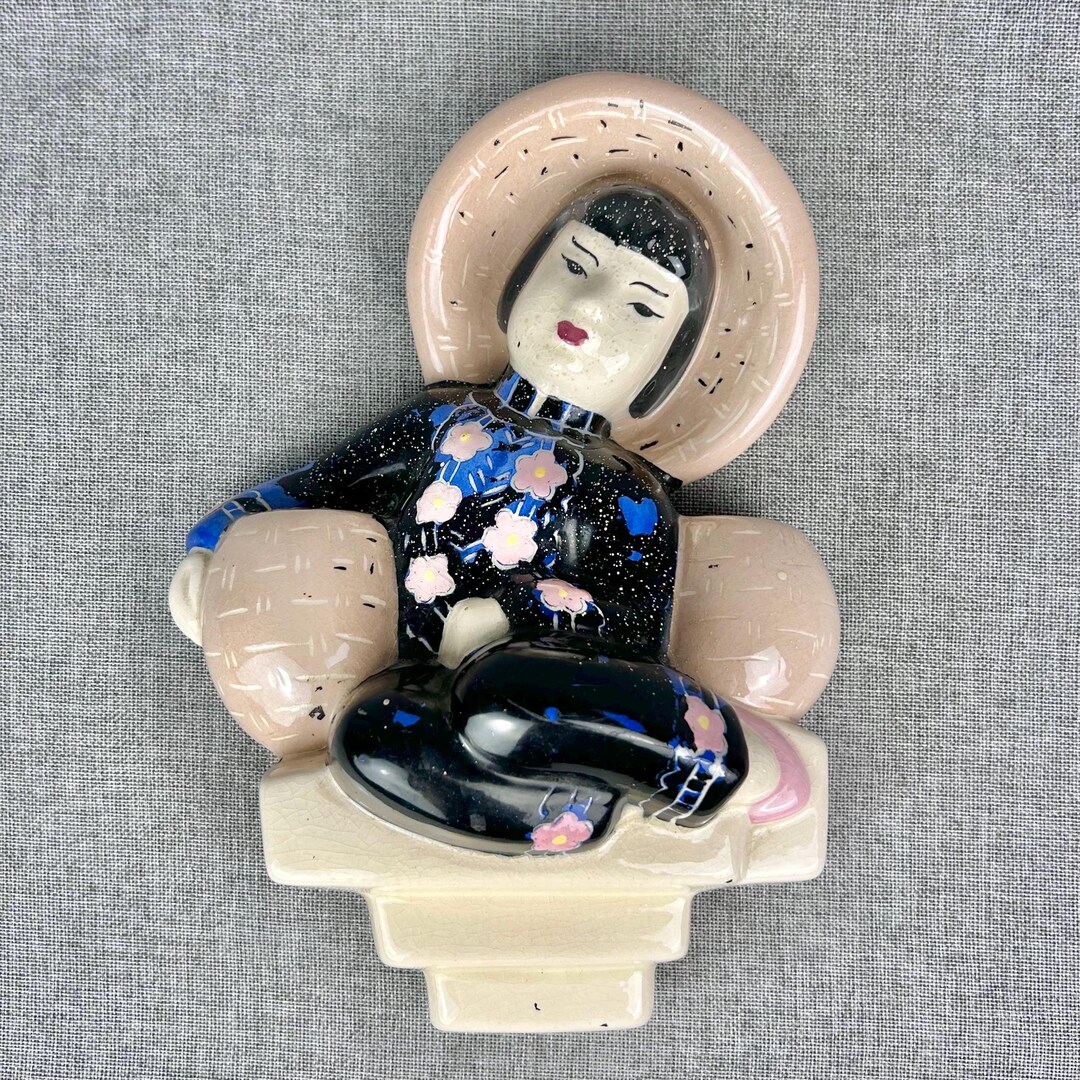 Vintage 30’s Weil Ware California Pottery Chinoiserie Wall Pocket - Etsy