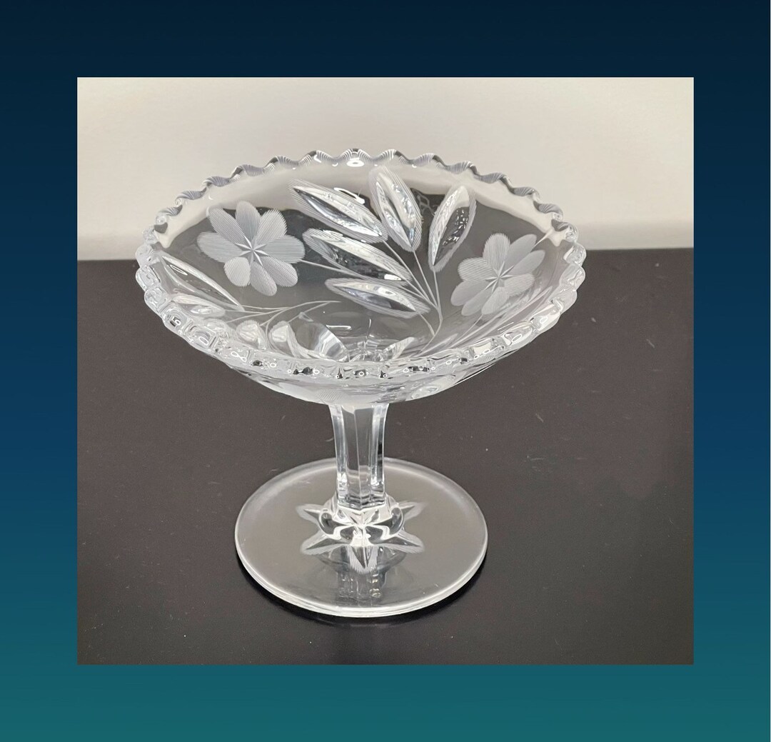 Beautiful Vintage Etched Glass Candy Dish - Etsy