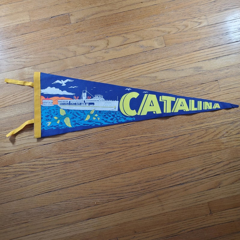 California Pennant - Etsy