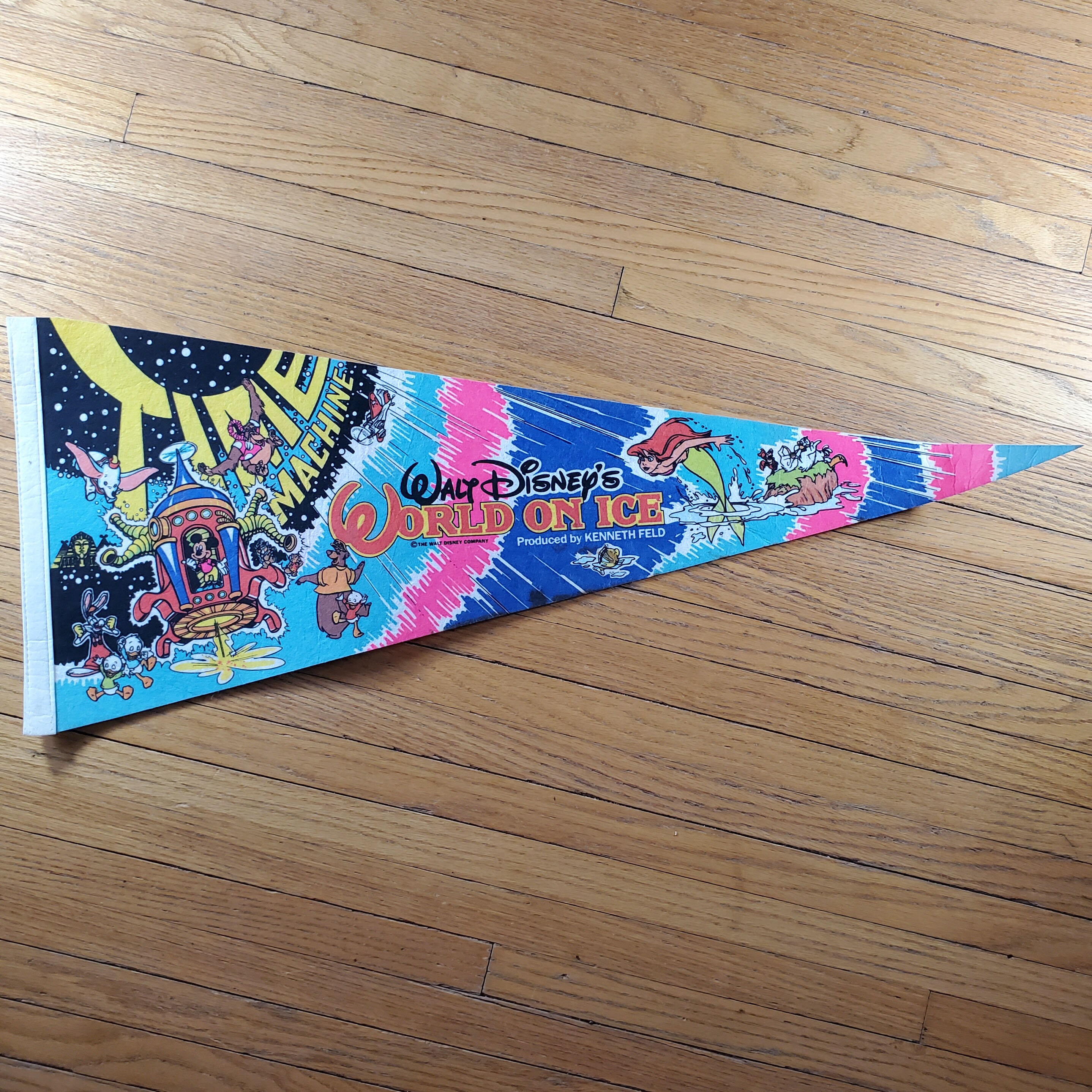 Vintage Pennant - Walt Disney's World on Ice - Etsy