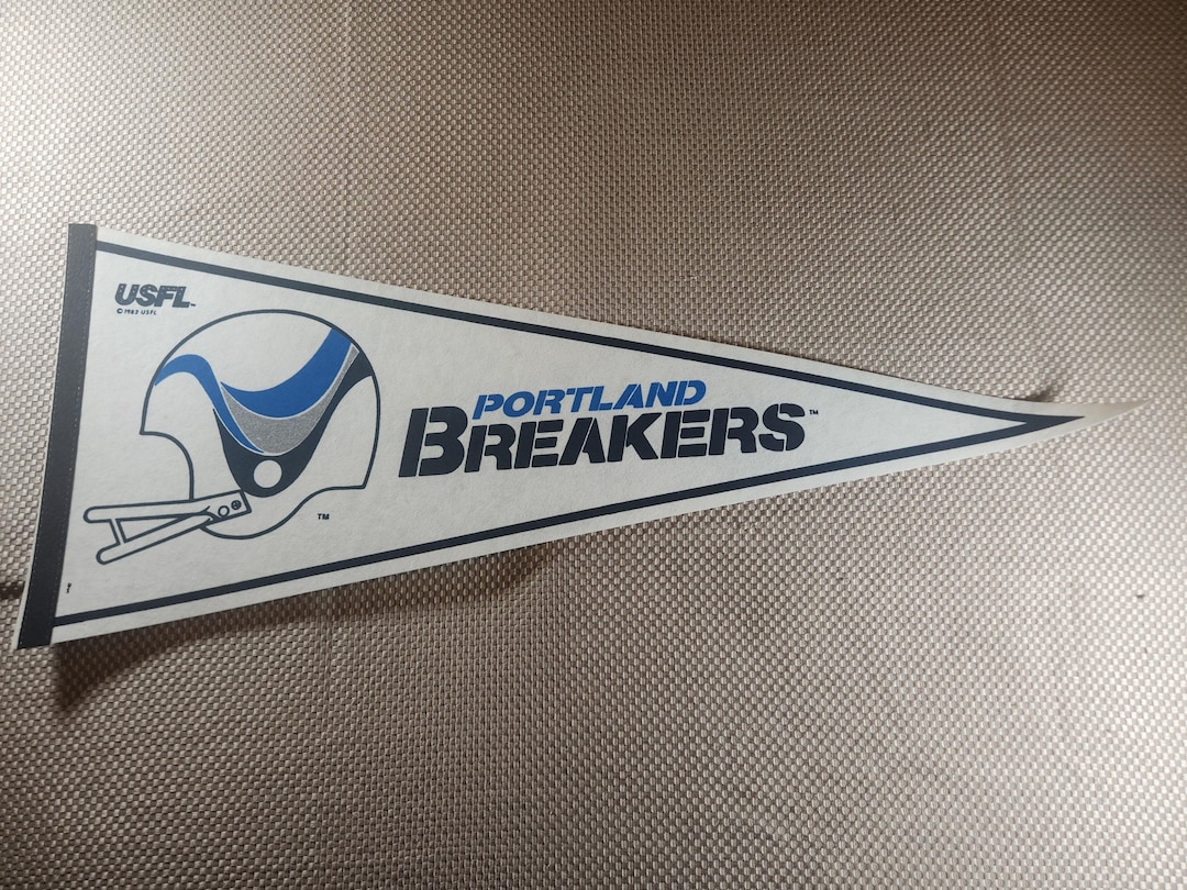 Vintage Felt Pennant - Portland Breakers (USFL) - Etsy