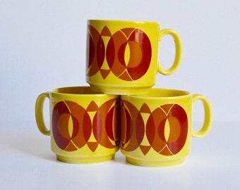 Retro mugs | Etsy