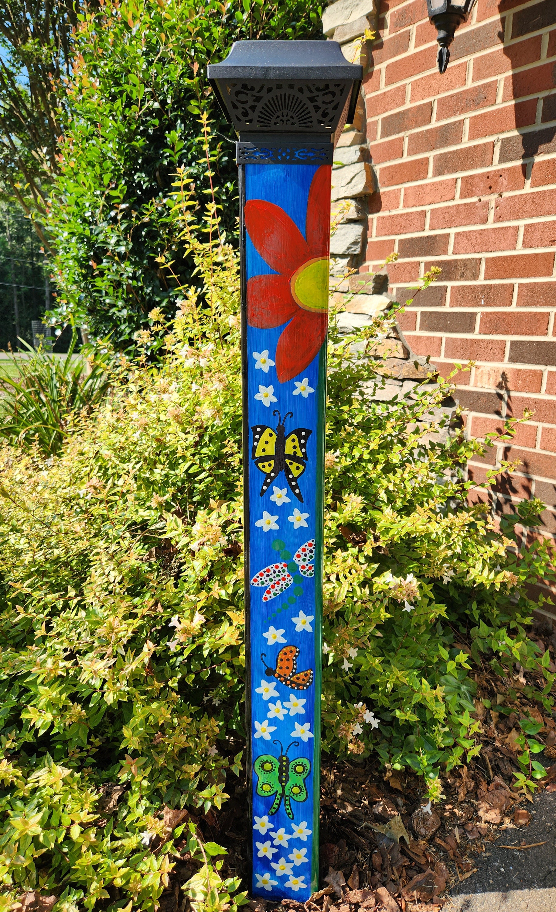 Garden Peace Pole Hand Painted With Solar Light Cap and Wire Stand ...