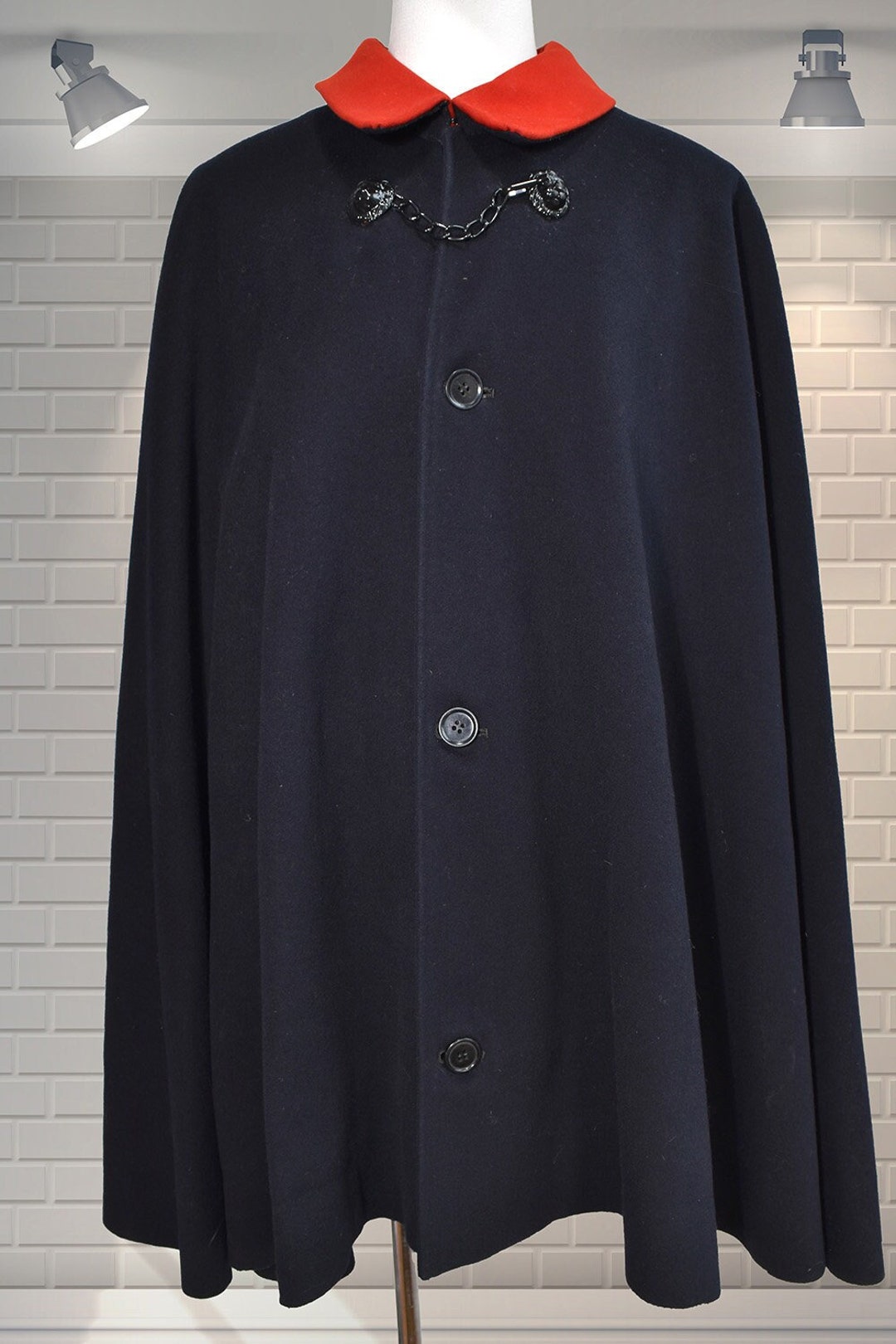 Original Vintage 1960s Heavy Wool Police Cape LIONS HEAD CLASP - One ...