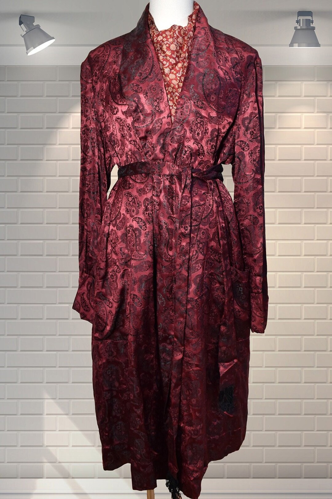 Handsome Dandy 1940s Vintage Paisley Rayon Brocade Gents Robe Smoking ...