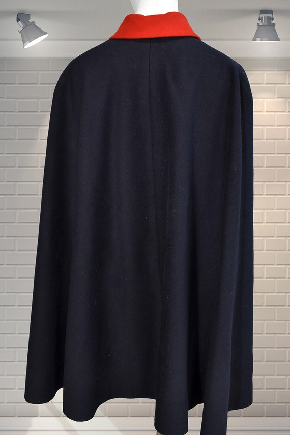 Original Vintage 1960s Heavy Wool Police Cape LIONS H… - Gem